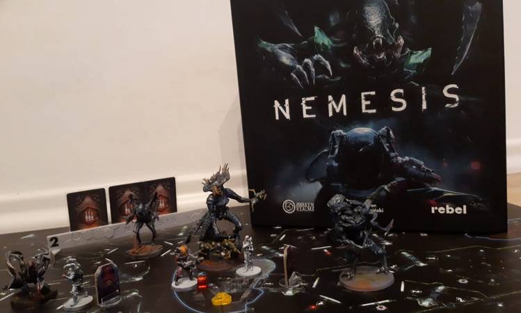 Nemesis: Semi-Kooperative Hommage an die Alien-Filme